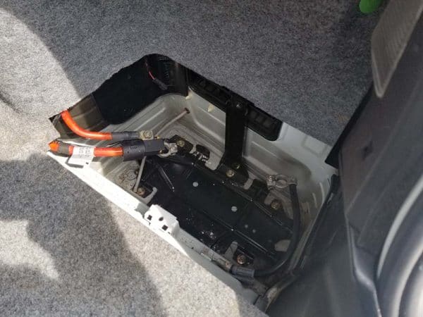 BMW E46 Battery Replacement 3 Series - 323i,325i,330i,M3