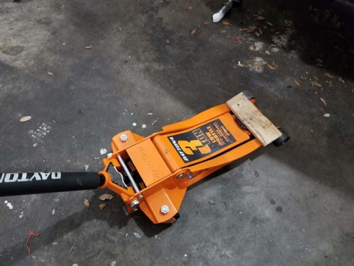 MINI R56 Engine Mount Replacement - 2006-2013 Cooper - All Models