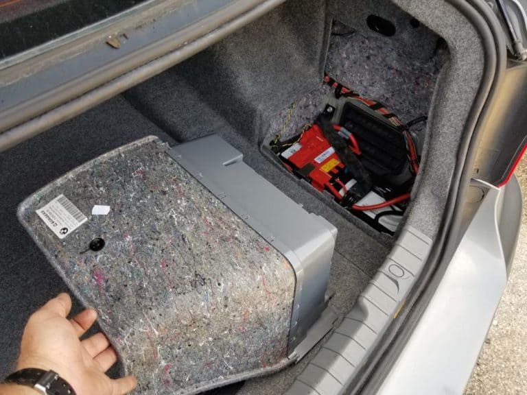 BMW E90 Battery Replacement - 2007-2013 3 Series - All Models