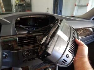 BMW E60 iDrive Upgrade - '04-'10 5 Series -Bluetooth Music/Rear Camera