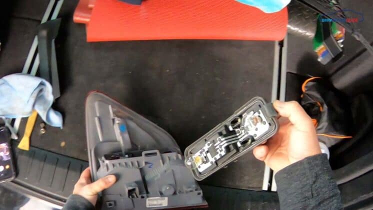 Bmw X3 Tail Light Bulb Replacement