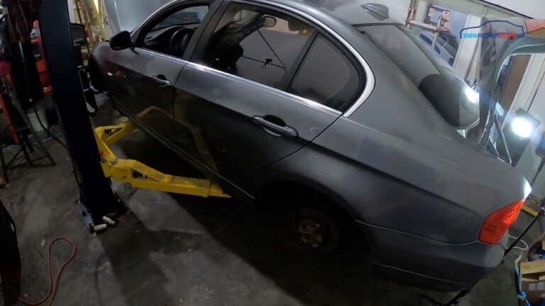 BMW E90 Rear Shock Replacement - 2007-2013 3 Series Sedan (Saloon)