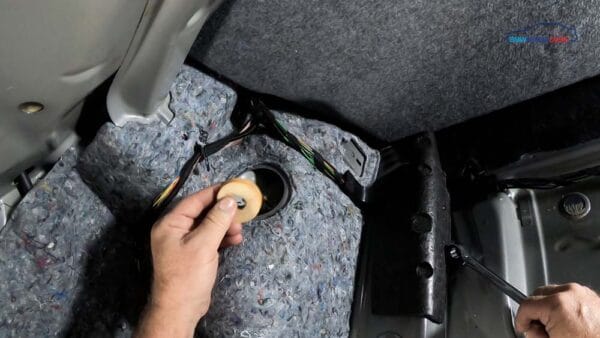 BMW E90 Rear Shock Replacement - 2007-2013 3 Series Sedan (Saloon)