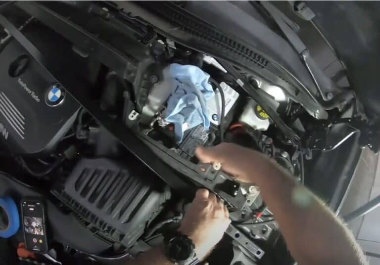 BMW F39 X2 Battery Replacement - 2017-2023 Easy Instructions