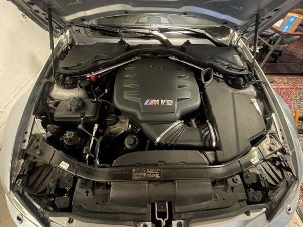 BMW E9x M3 Fuel Injector Replacement - 2007-2013 S65 V8 Engine